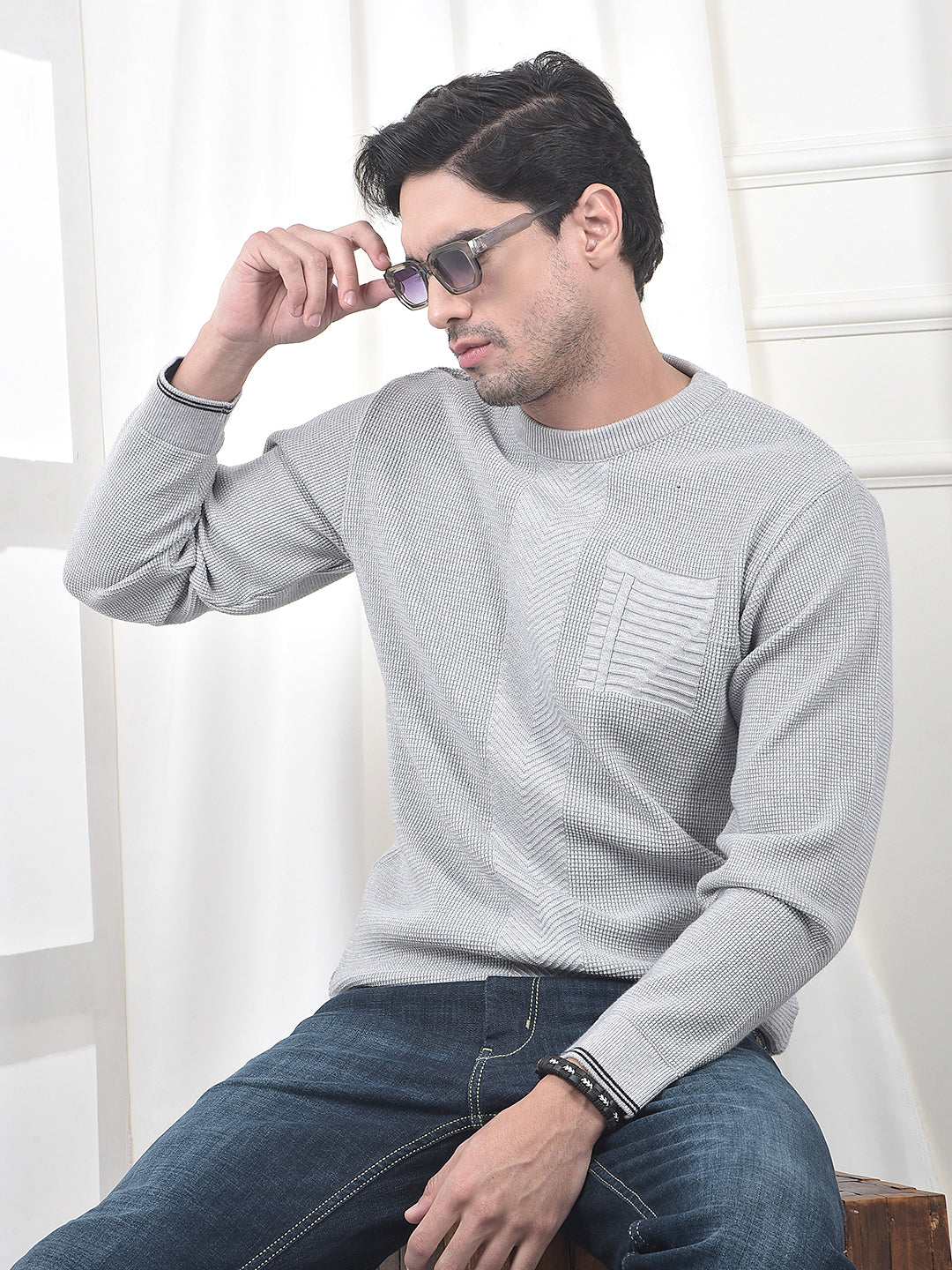 COBB GREY SELF-DESIGN ROUND NECK SWEATER – Cobbitalyofficial